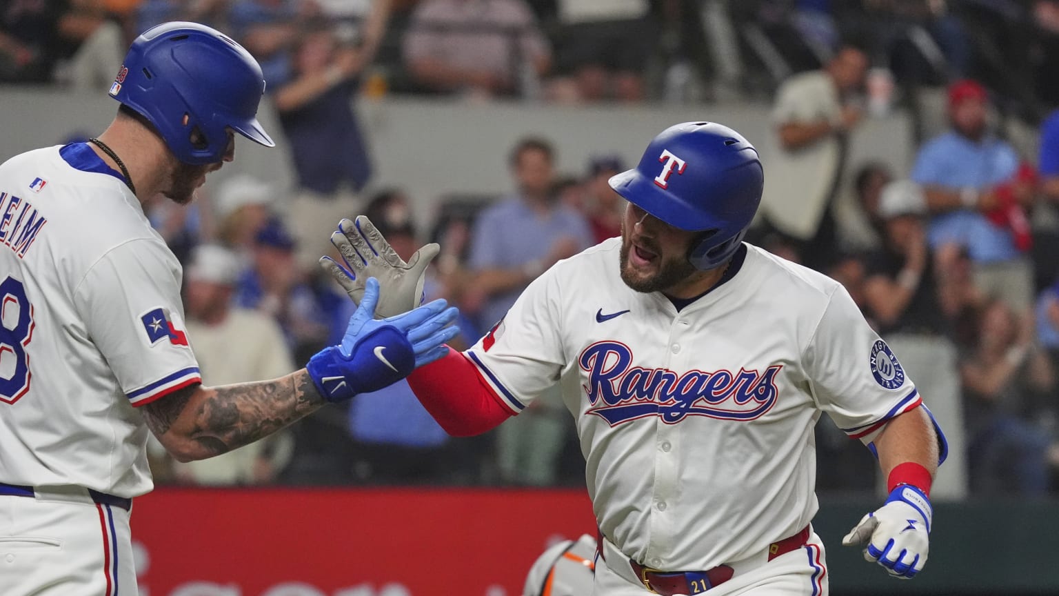Jake Burger's solo home run (4) | 05/15/2025 | Texas Rangers