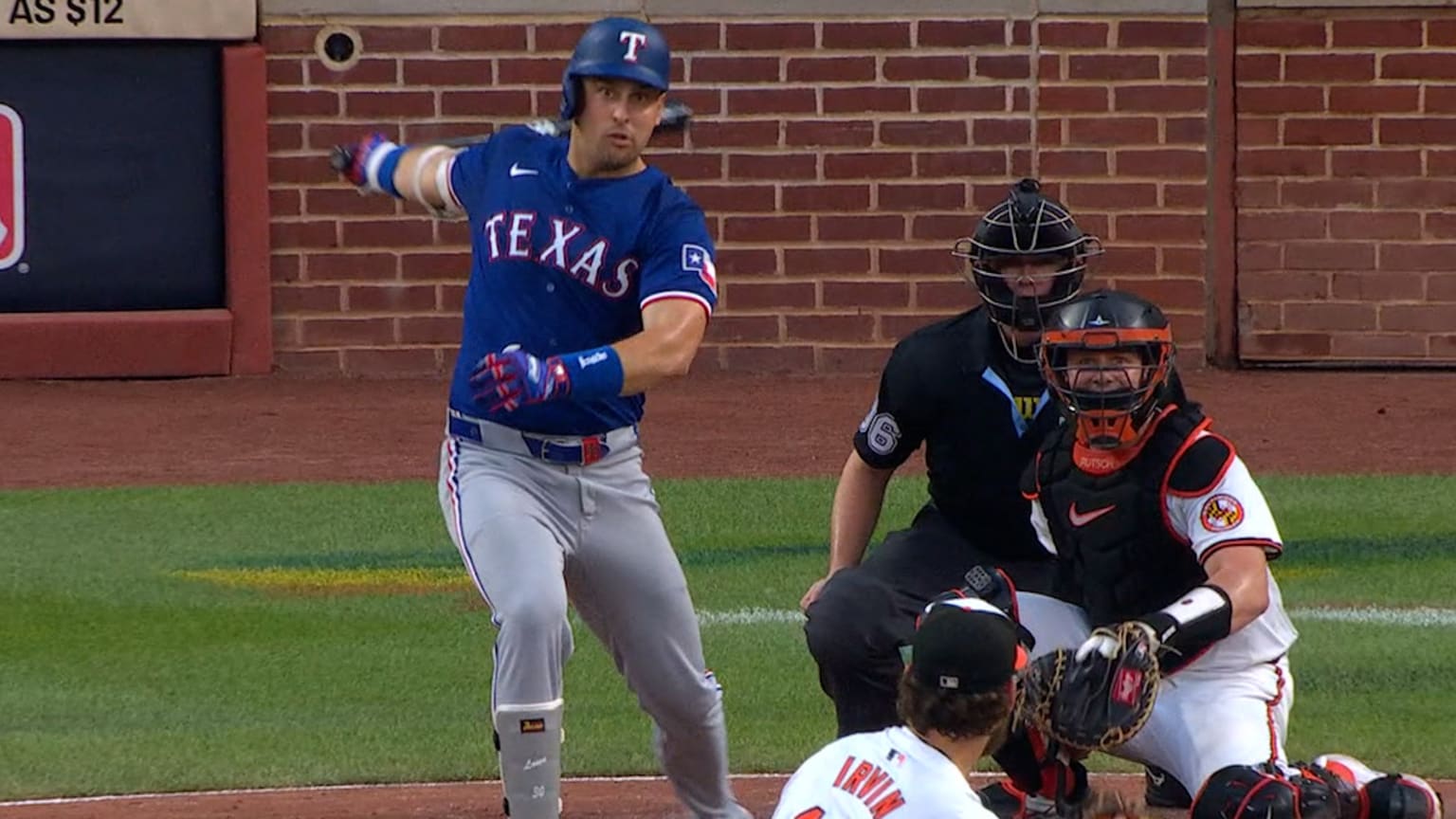 Nathaniel Lowe's RBI single | 06/30/2024 | MLB.com