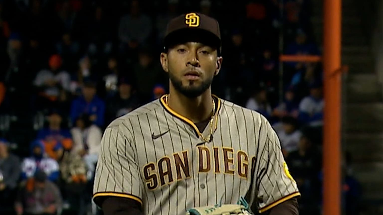 Robert Suárez poncha 2 Mets en relevo de una entrada | 09/10/2022 | Los ...