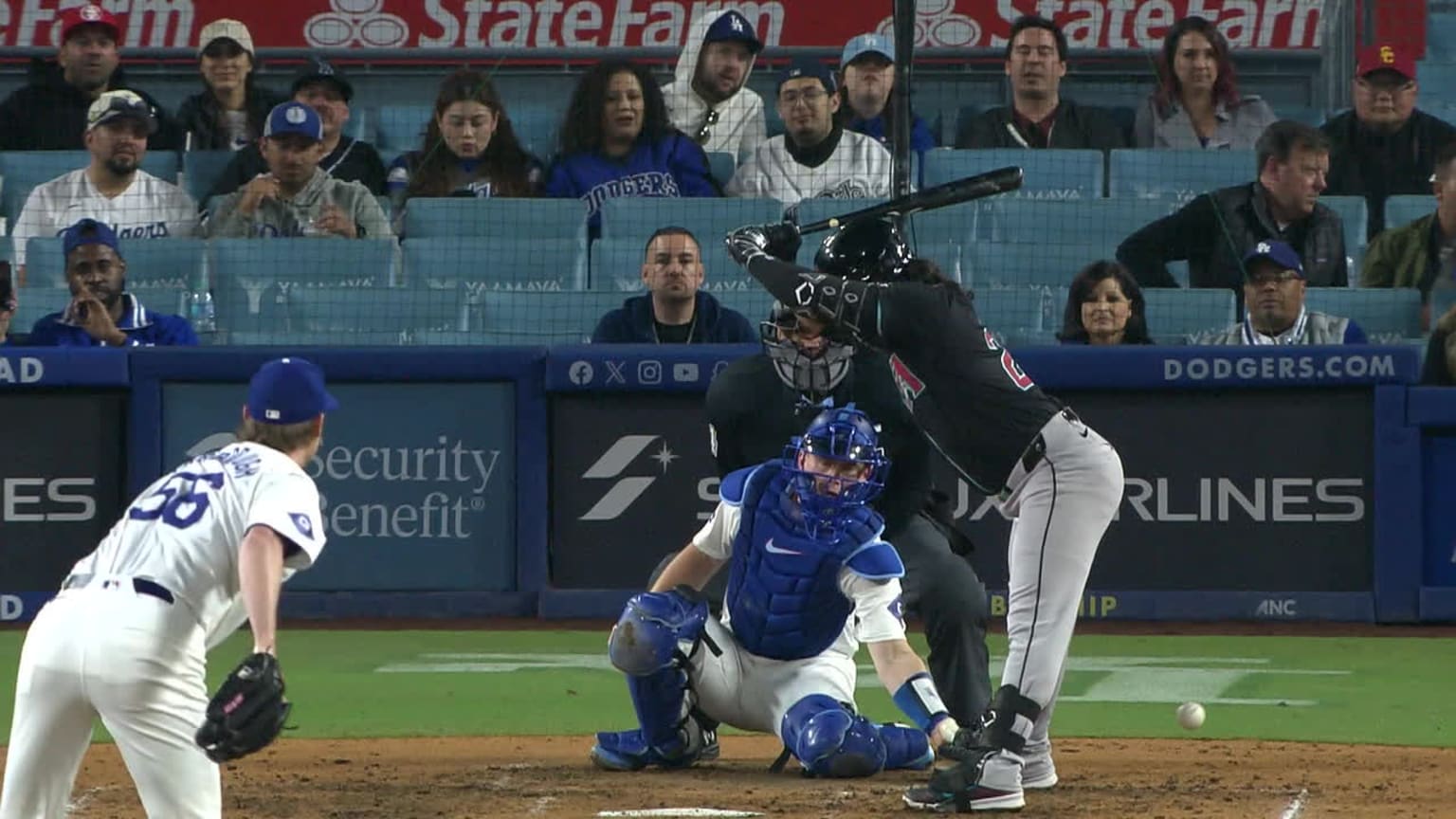 Christian Walker scores on a passed ball | 05/22/2024 | MLB.com