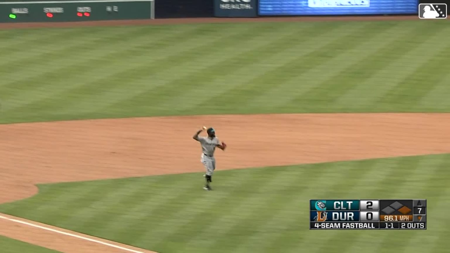 Bryan Ramos' nice play | 06/17/2024 | MLB.com