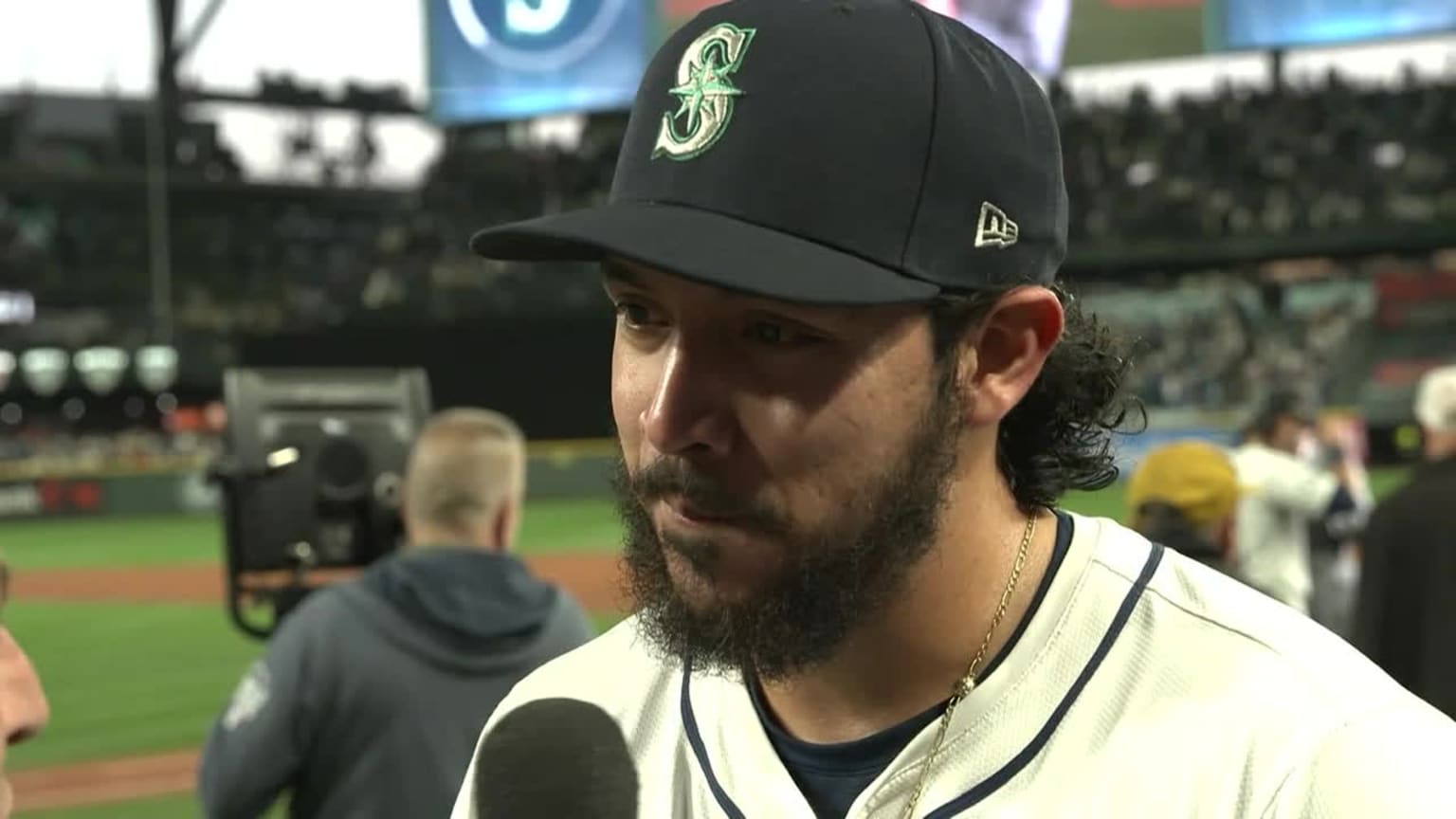 Andrés Muñoz on Game 5 win | 10/18/2025 | Seattle Mariners
