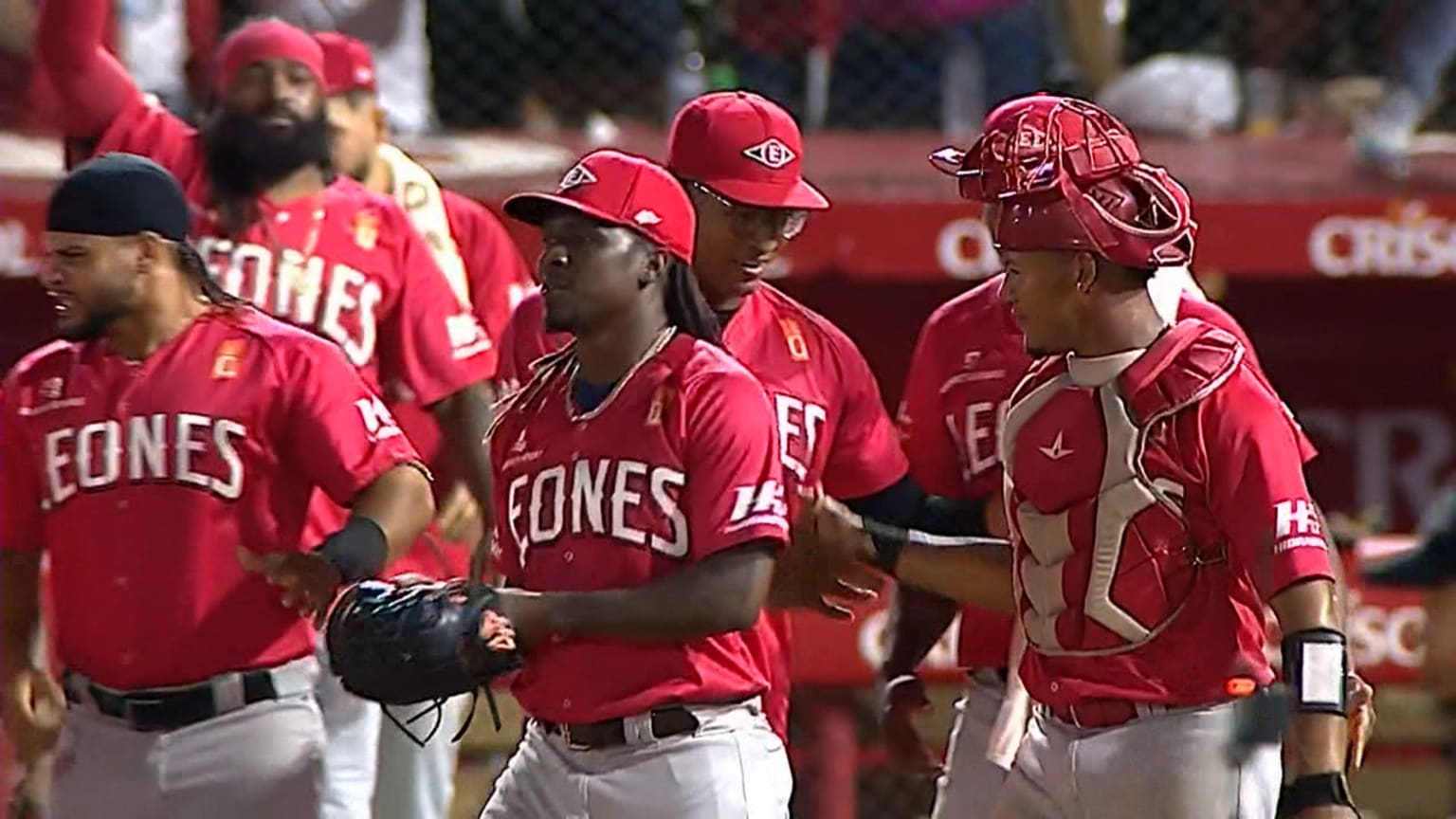 Leones de Escogido take Game 5 with 4-1 victory | 01/26/2025 | MLB.com