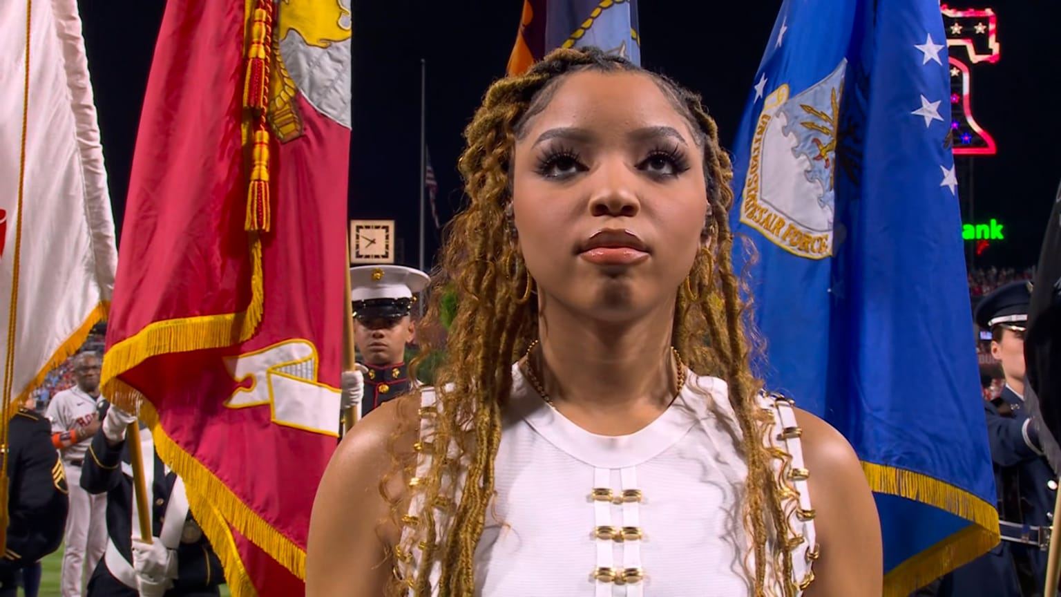 Chloe Sings the national anthem for Game 3 of the WS | 11/01/2022 ...
