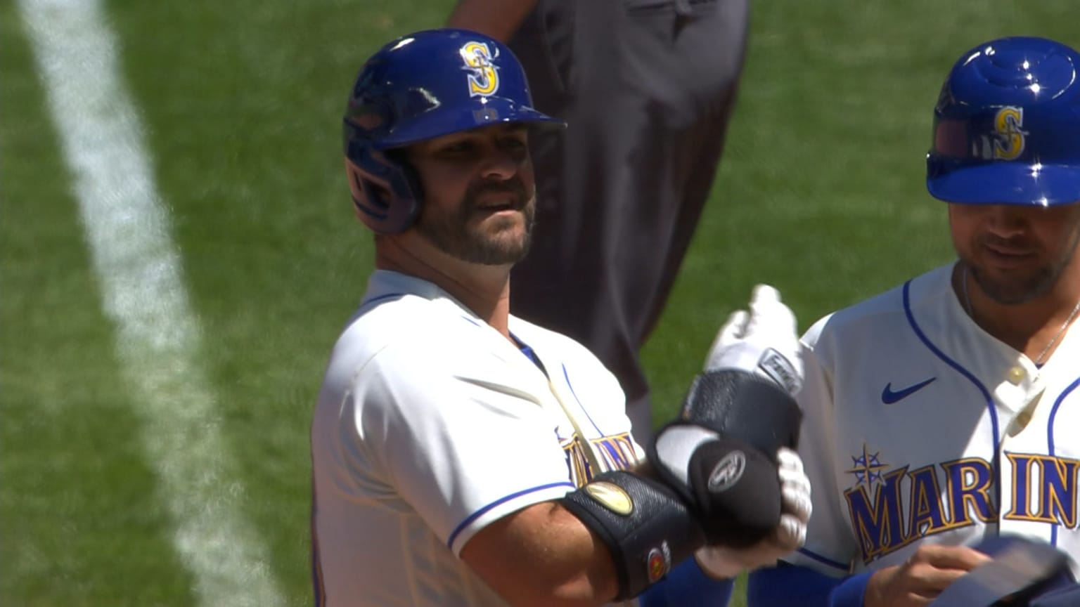 Mike Ford plates two with a single to center field | 07/02/2023 ...