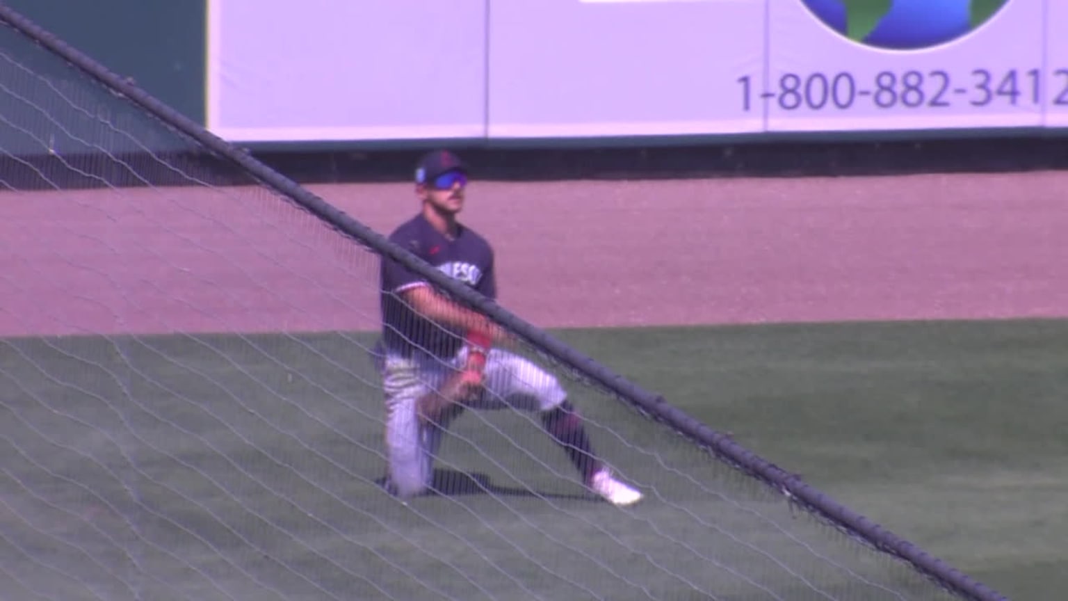 Mark Contreras makes a slick diving catch in left | 03/12/2023 ...