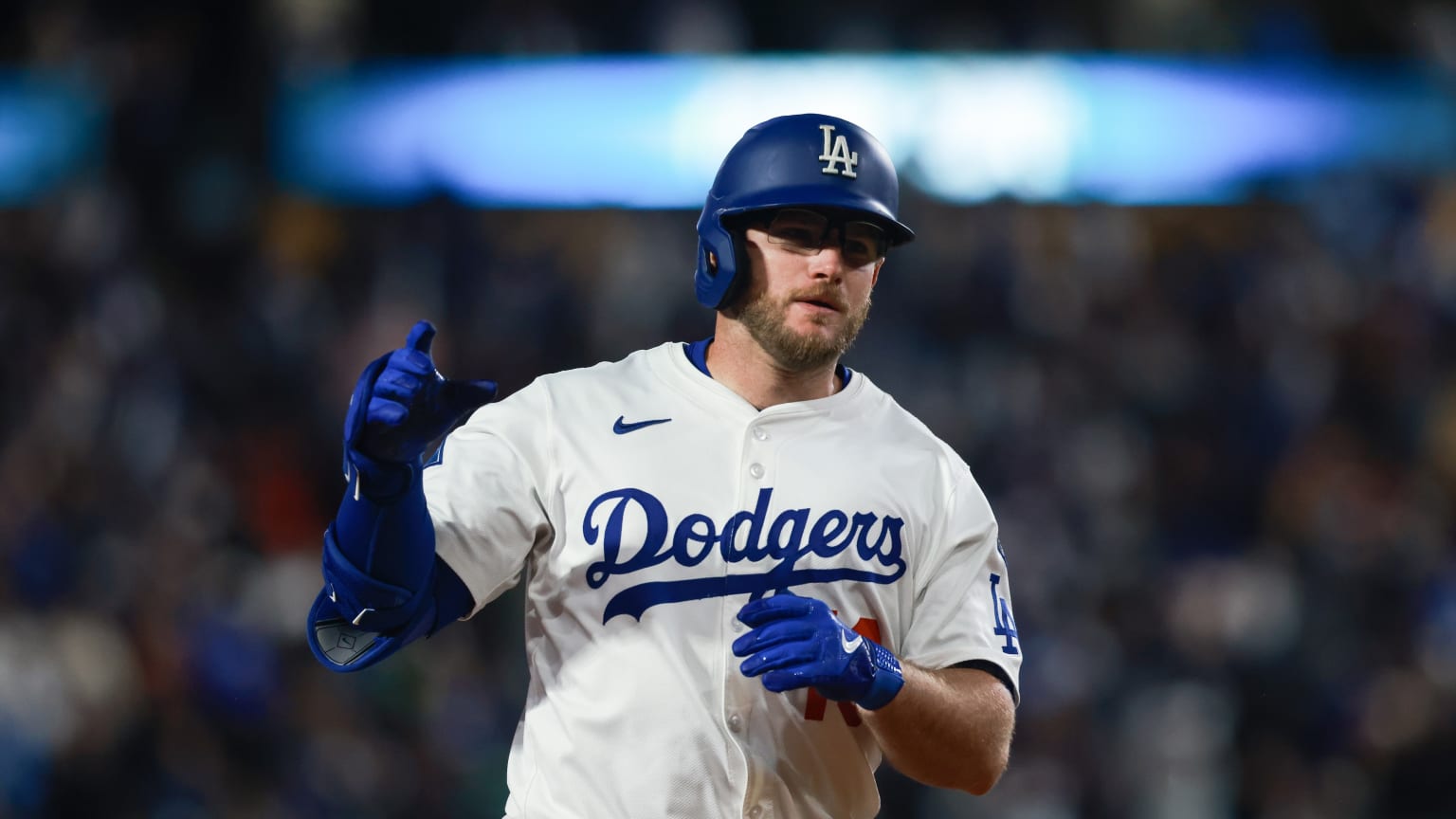 Max Muncy's two-homer game | 06/03/2025 | Los Angeles Dodgers