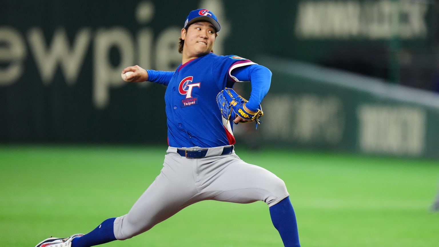 Ruei-Yang Gu Lin strikes out Dong Won Park | 03/07/2026 | MLB.com