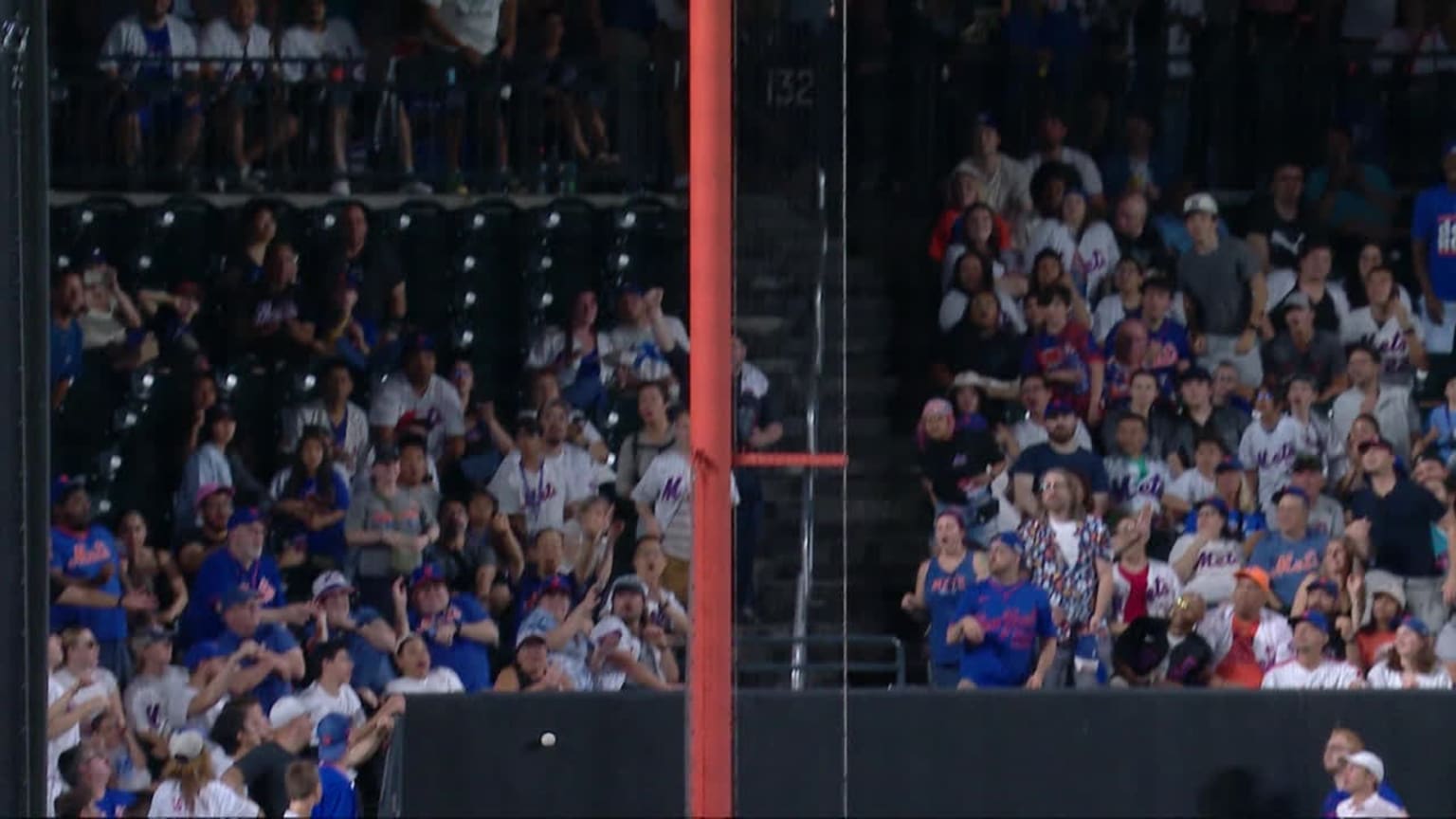 Hoskins' bat-drop foul ball, grounds into DP | 07/03/2025 | MLB.com