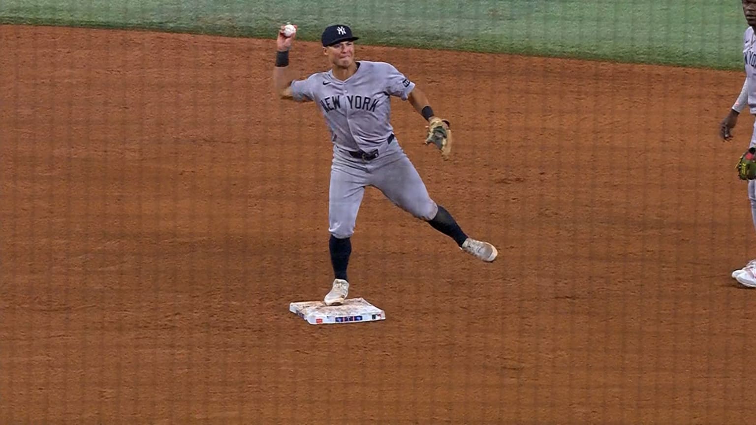 Anthony Volpe's double play | 08/05/2025 | New York Yankees