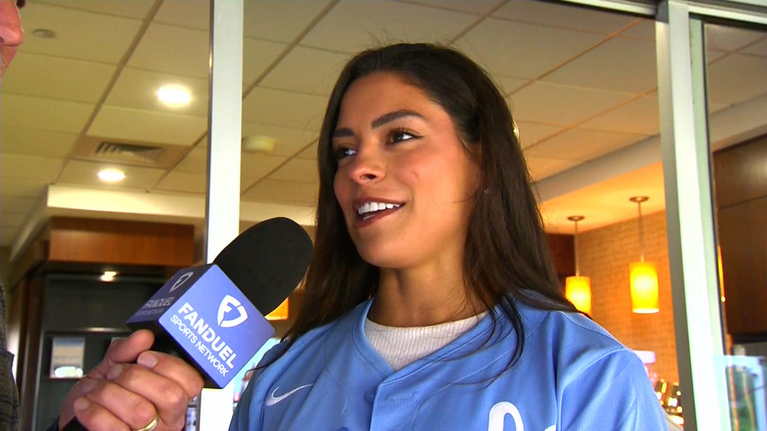 Amy Rave on her husband's MLB debut | 05/26/2025 | Kansas City Royals