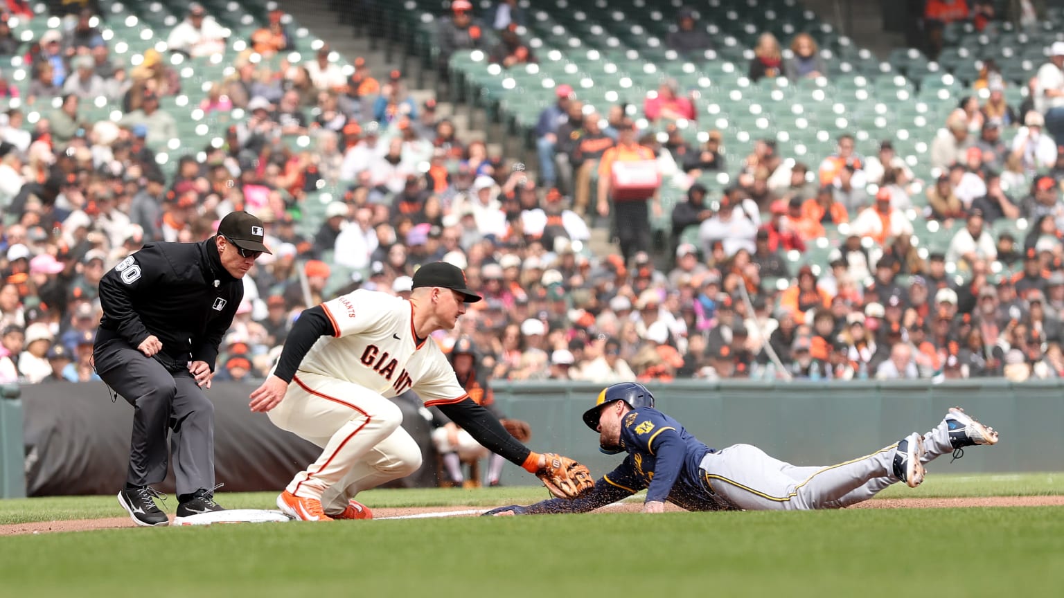 Sam Huff catches Brice Turang stealing after review | 04/24/2025 | San ...