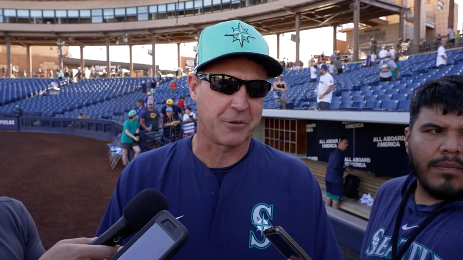 Dan Wilson on the Mariners' offense in the 12-8 win | 02/24/2025 ...