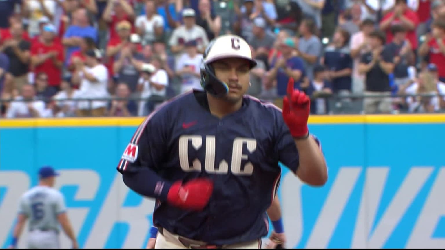 Josh Naylor pega HR de dos carreras | 04/06/2024 | Los Guardians de ...