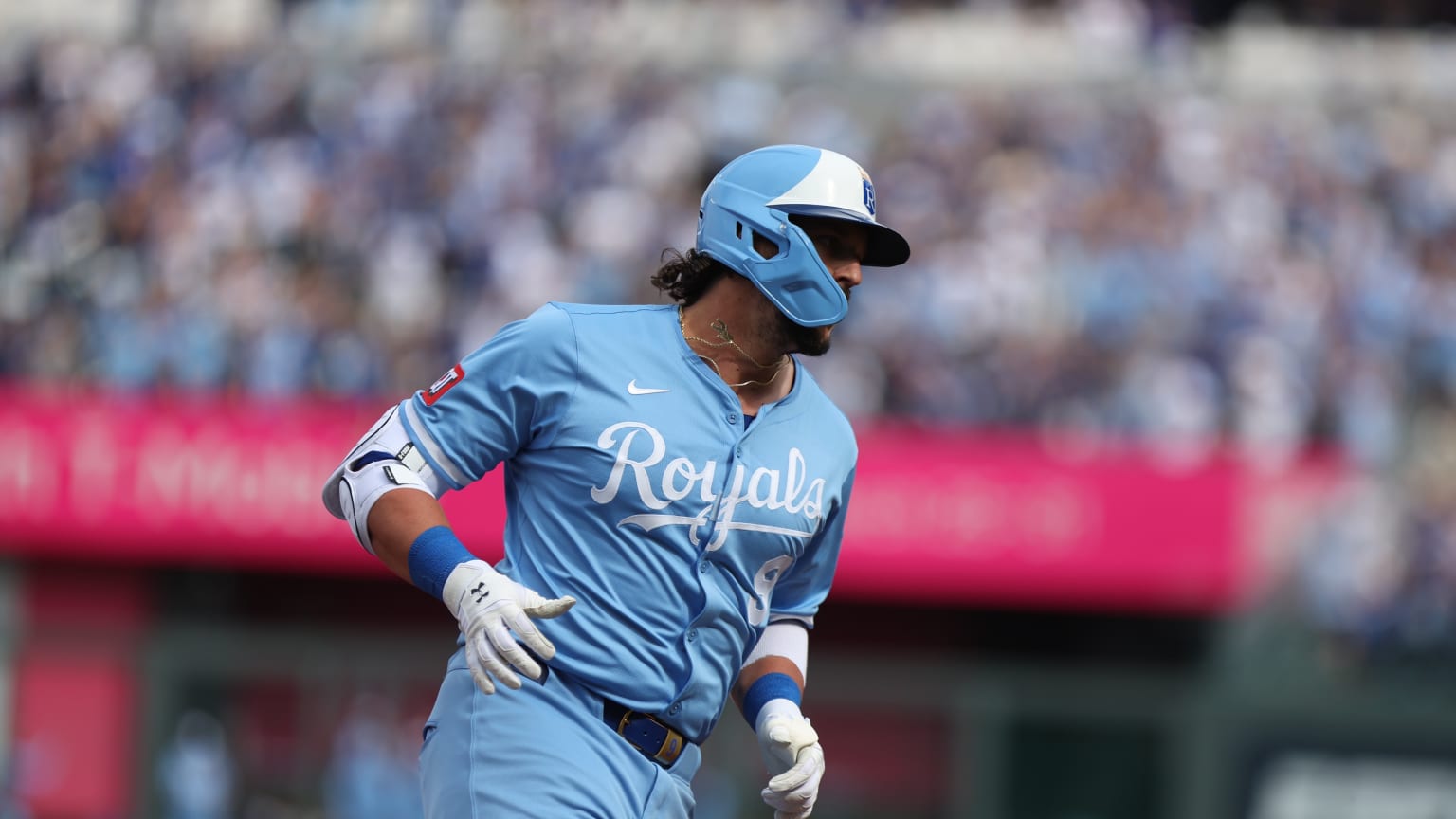 Vinnie Pasquantino da HR de tres carreras en la 3ra | 27/03/2025 | Los ...