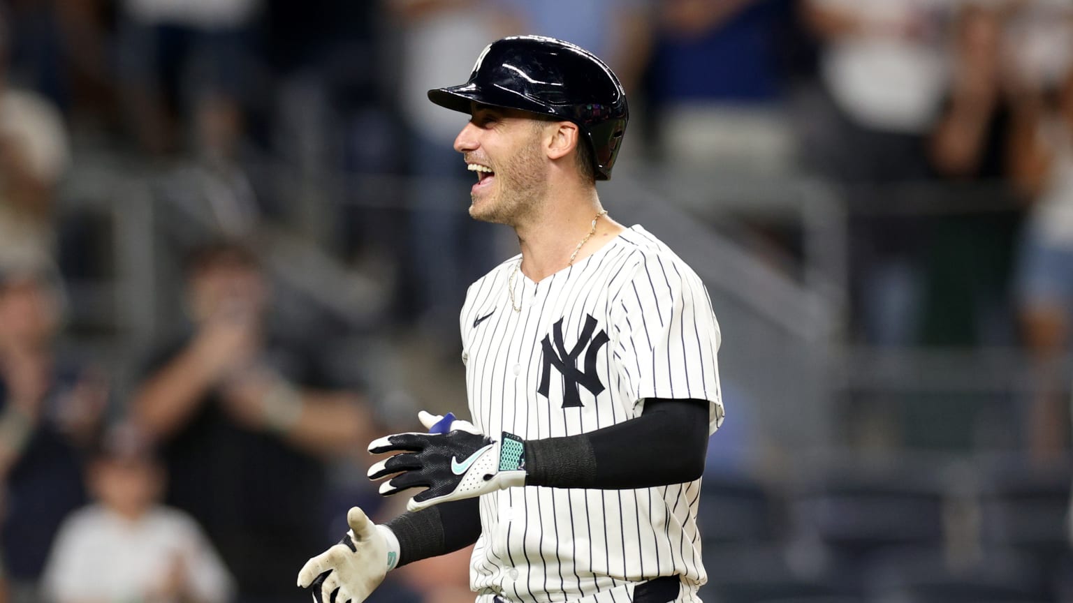 Cody Bellinger's third home run of the game (16) | 07/11/2025 | MLB.com