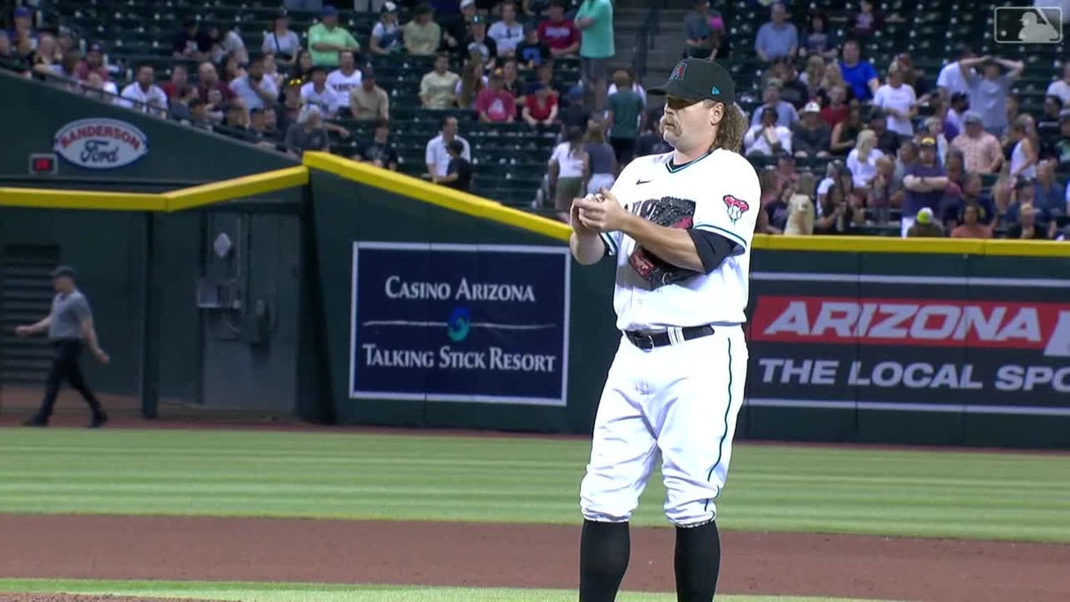 Andrew Chafin strikes out the side in the 9th inning | 04/10/2023 ...