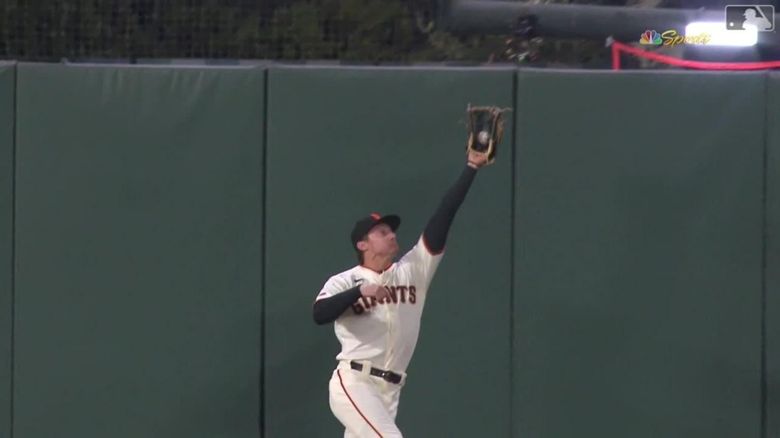 Bryce Johnson realiza espectacular atrapada | 12/04/2023 | Los Gigantes ...