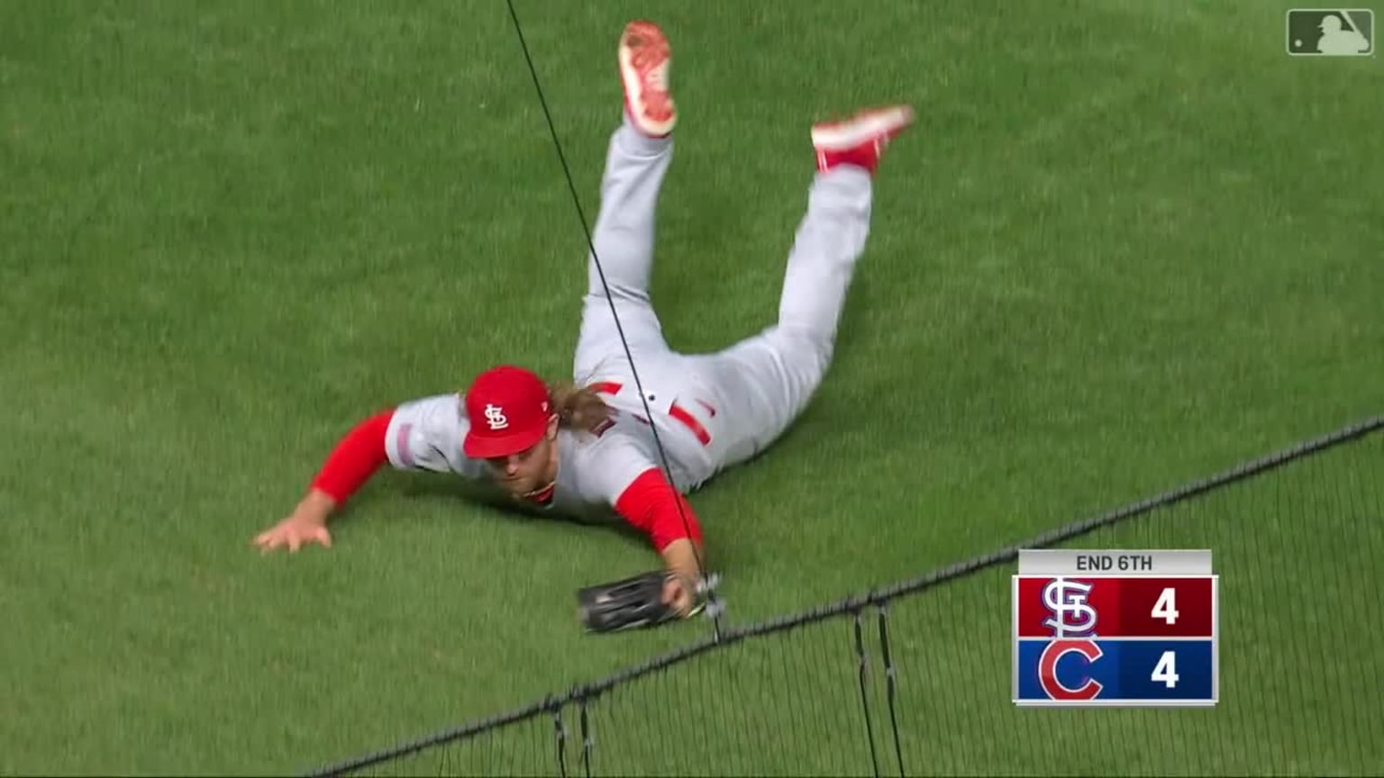 Brendan Donovan makes a great diving catch in left | 05/09/2023 | MLB.com