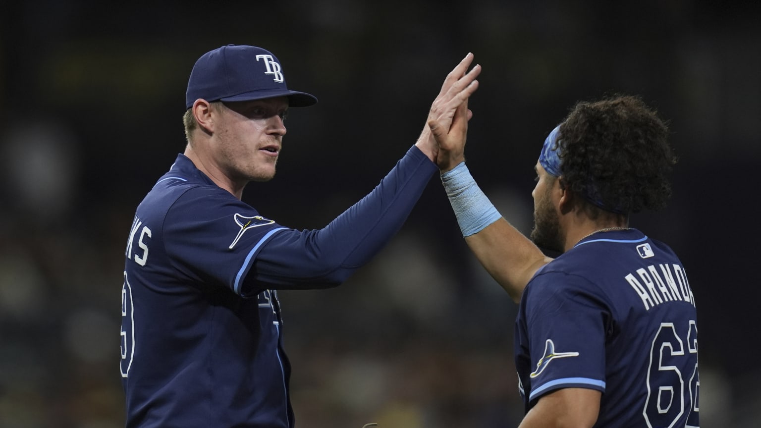 Brandon Lowe seals the win with smooth play | 04/26/2025 | Tampa Bay Rays
