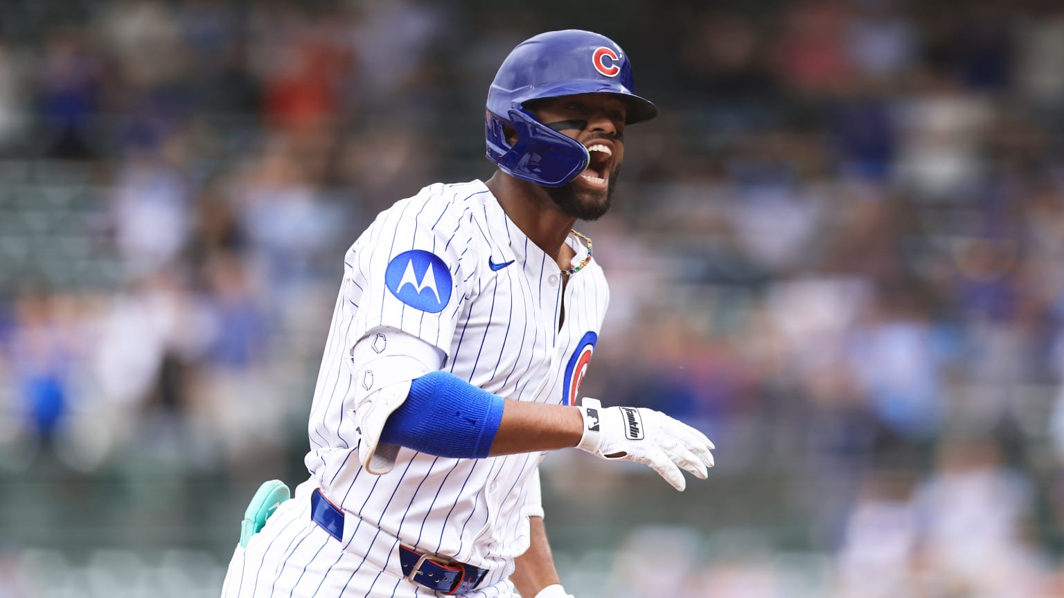 Willi Castro's three-run homer (11) | 08/19/2025 | MLB.com