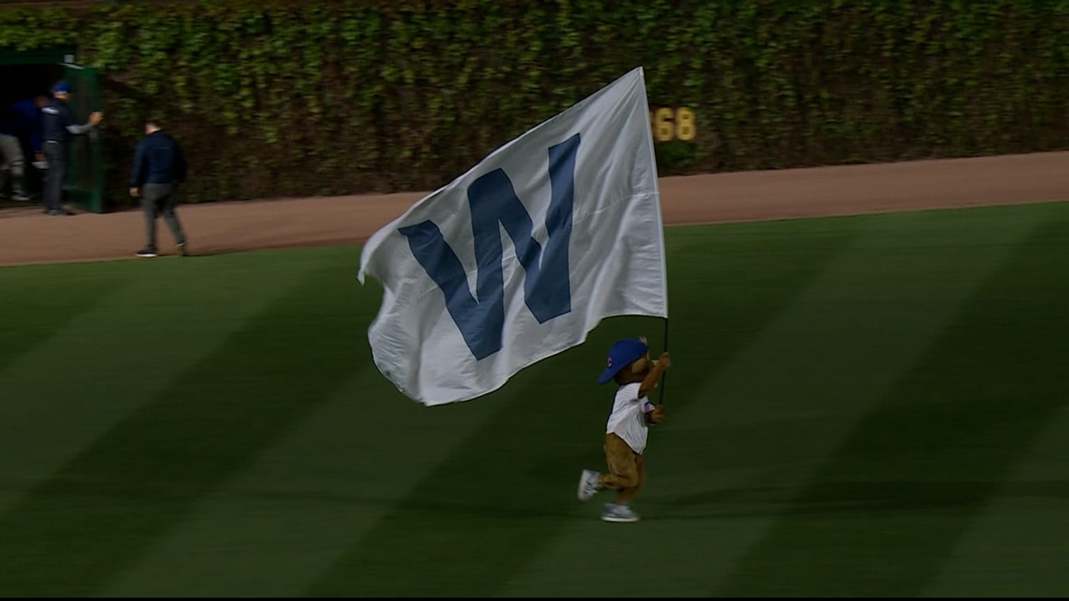 Yency Almonte secures the Cubs win | 04/23/2024 | Chicago Cubs