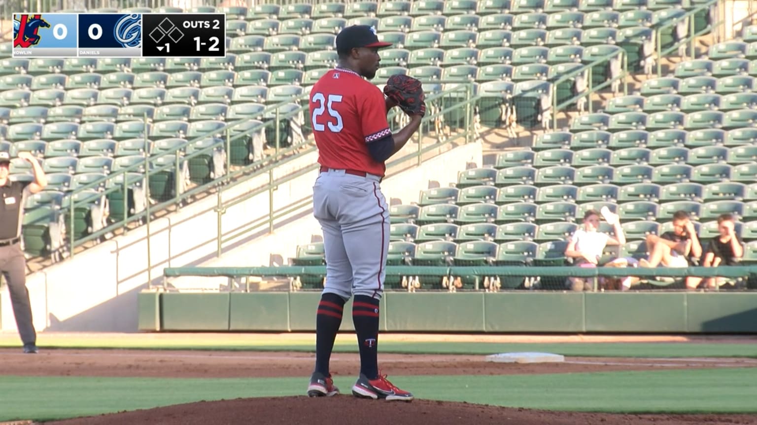 Jaylen Nowlin strikes out the side in the 1st | 09/06/2023 | MLB.com