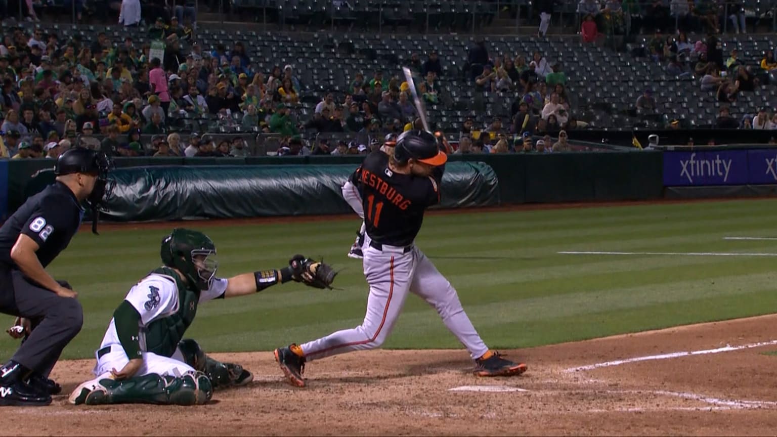 Jordan Westburg lines an RBI single to center field | 08/18/2023 ...