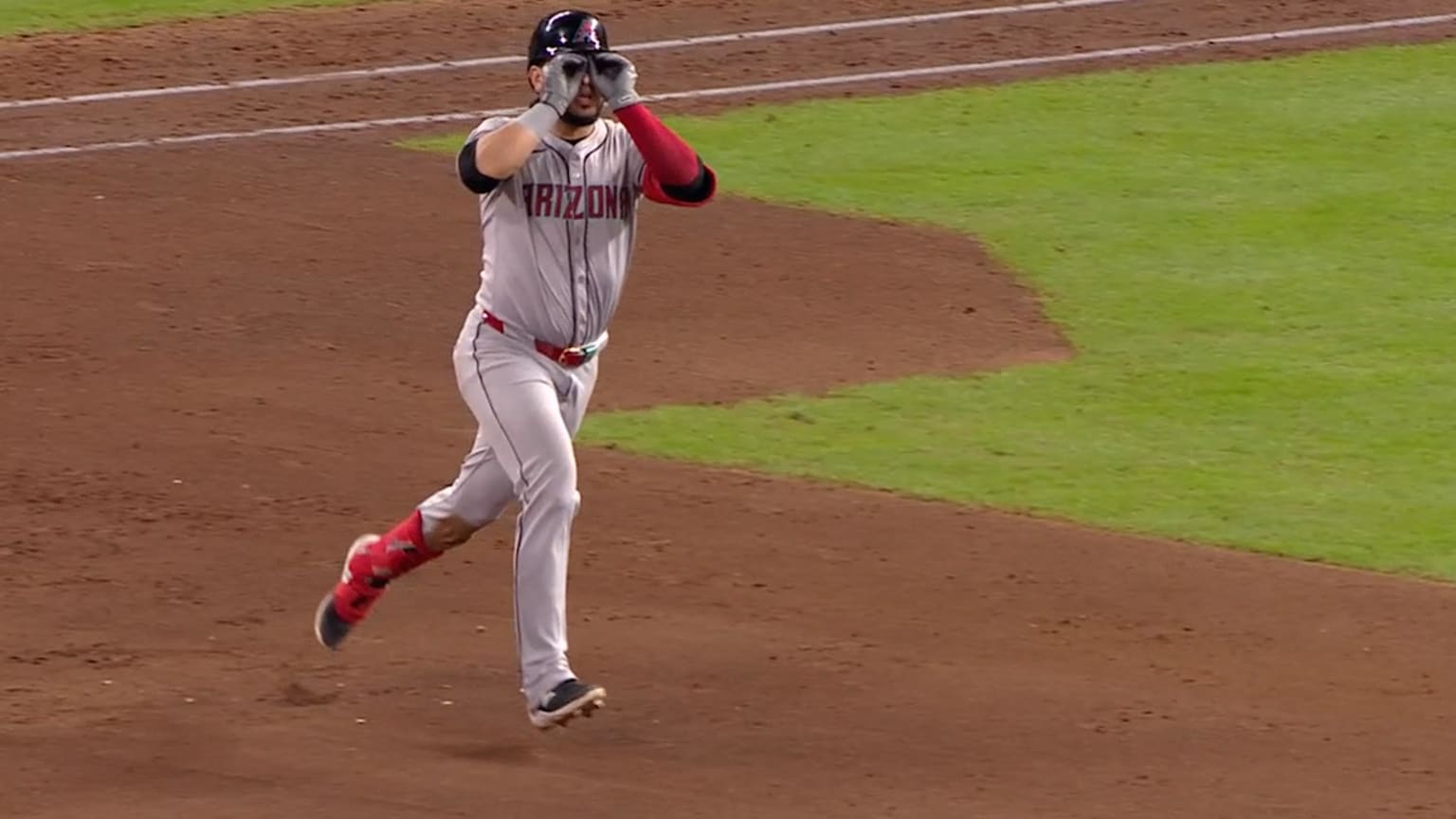 Eugenio Suárez's solo home run (26) | 09/08/2024 | MLB.com