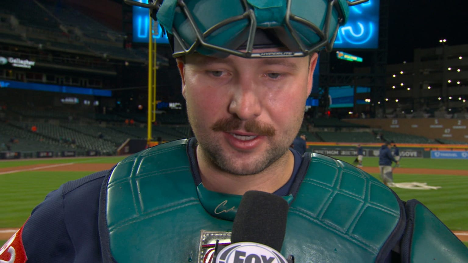 Cal Raleigh on Logan Gilbert's start, Big Dumper fan | 10/07/2025 | MLB.com