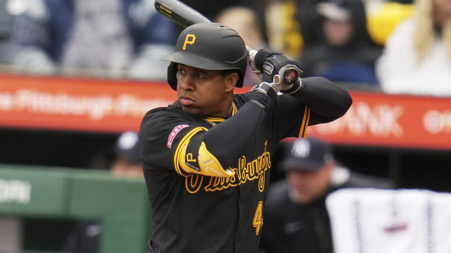 Enmanuel Valdez triples in the 4th | 04/06/2025 | Pittsburgh Pirates