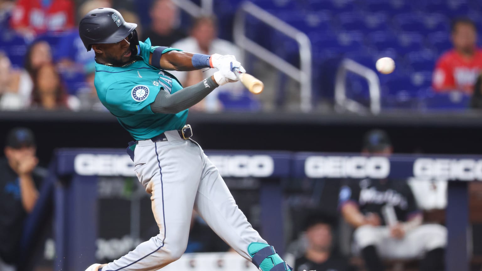 Ryan Bliss' RBI triple | 06/21/2024 | Seattle Mariners