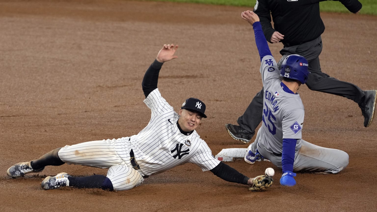Tommy Edman se roba segunda en la 7ma entrada | 29/10/2024 | Los ...