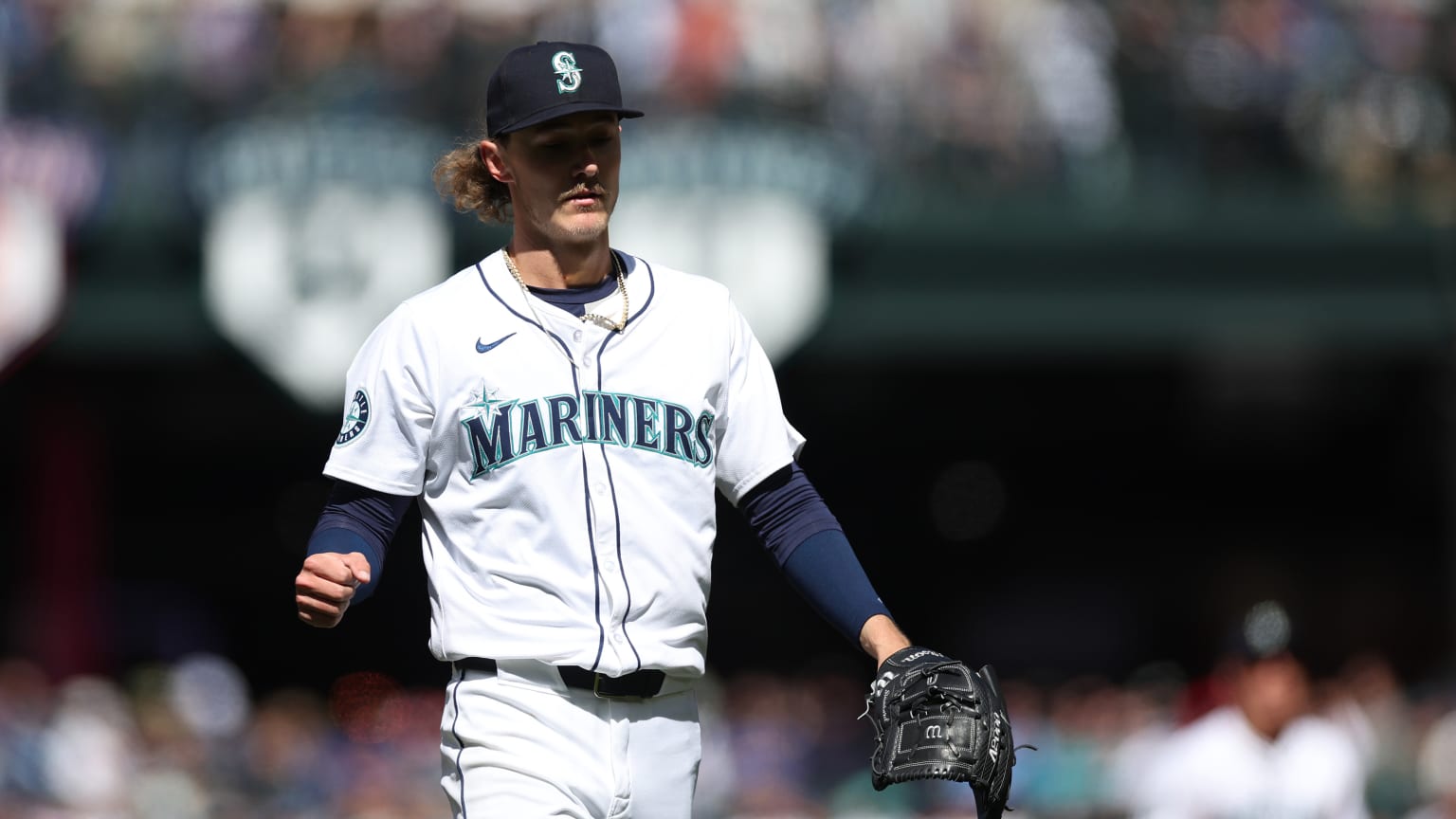 Bryce Miller strikes out seven vs. Reds | 04/17/2024 | Seattle Mariners