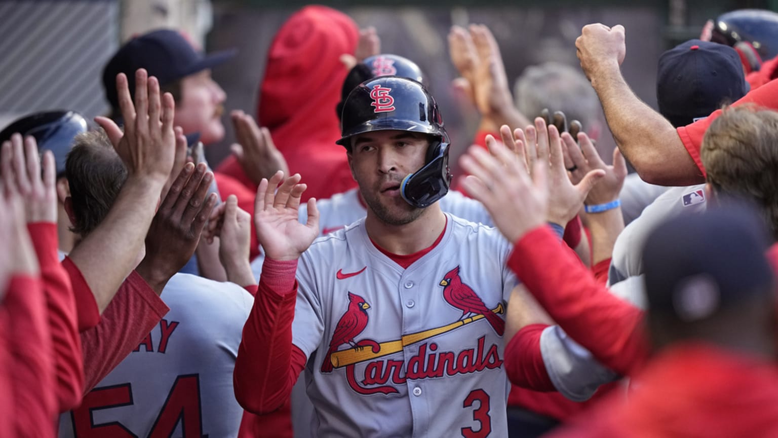 Dylan Carlson scores on wild pitch | 05/14/2024 | St. Louis Cardinals