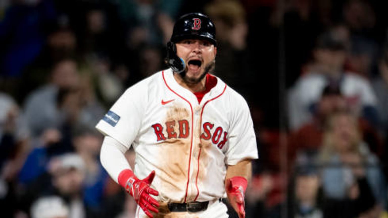 Connor Wong knots the game at 7 in the 10th | 04/16/2024 | Boston Red Sox