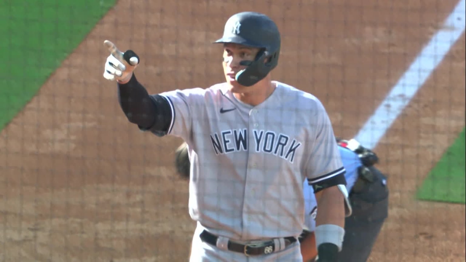 Aaron Judge slugs a solo HR (19) | 06/03/2023 | New York Yankees