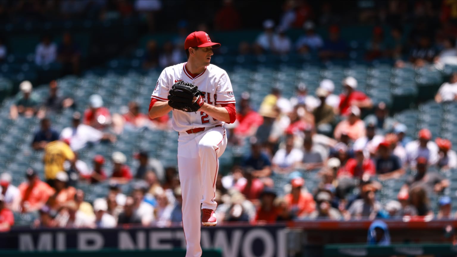 Kyle Hendricks strikes out Cooper Hummel | 06/22/2025 | Los Angeles Angels