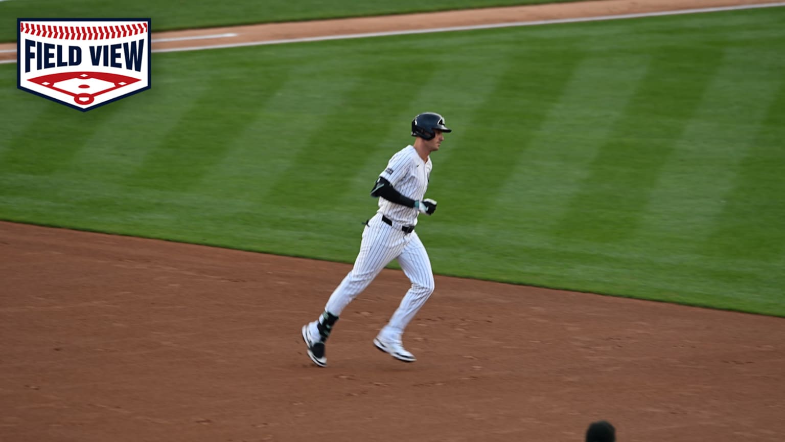 Field View: Cody Bellinger's solo home run | 08/11/2025 | New York Yankees