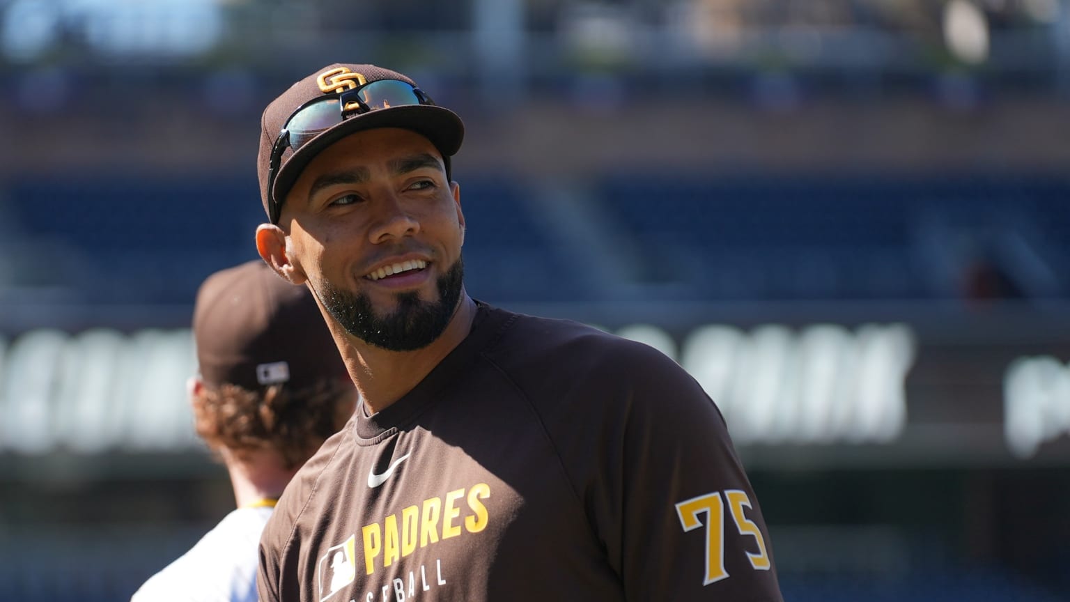 MLB Tonight on Robert Suarez signing with Braves | 12/11/2025 | MLB.com