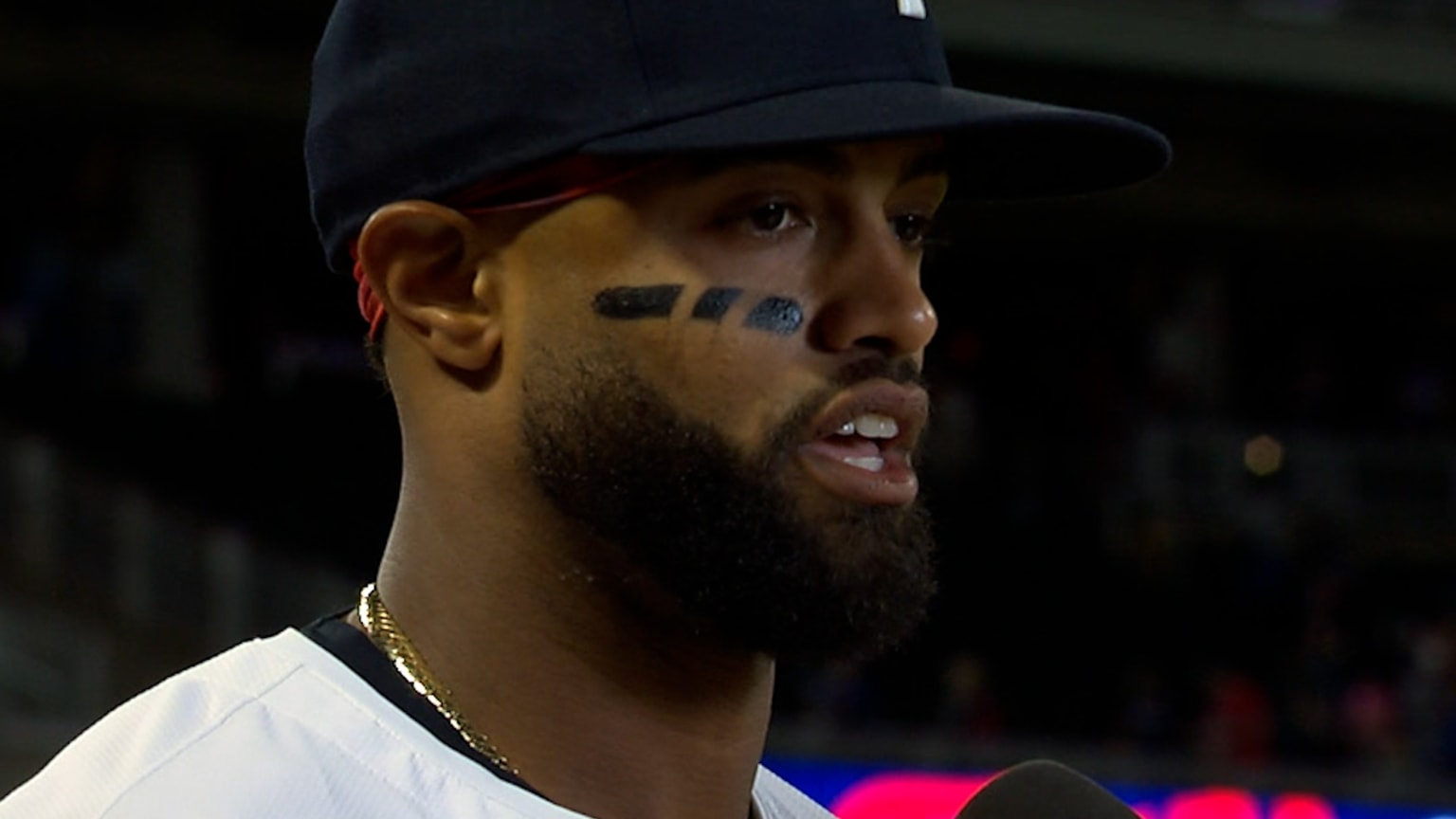 Willi Castro on staying hot at the plate | 05/08/2024 | MLB.com