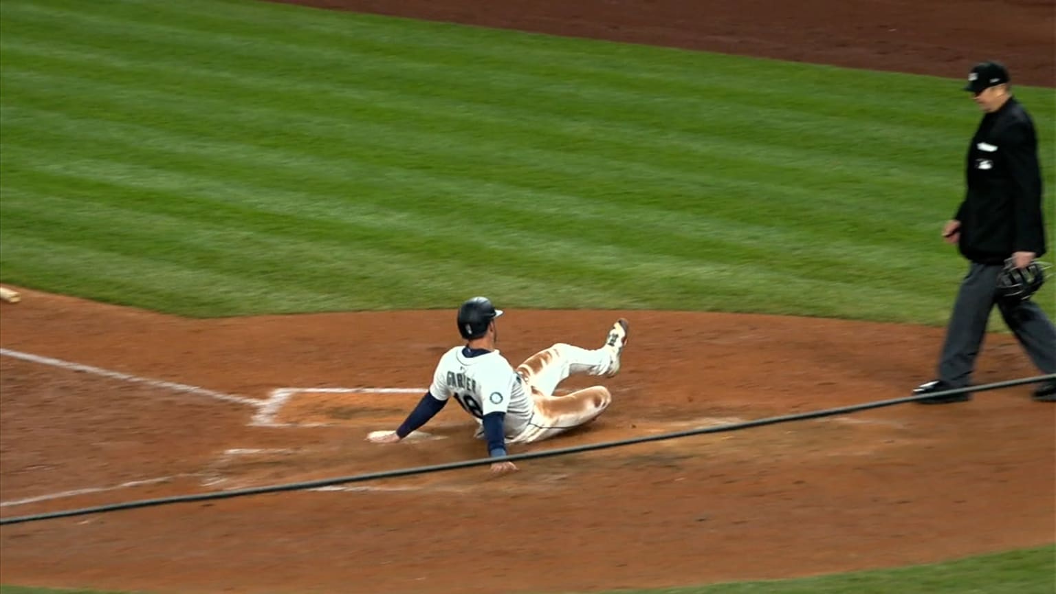 Luke Raley pega el hit del empate en la 7ma | 08/04/2025 | Los Mariners ...