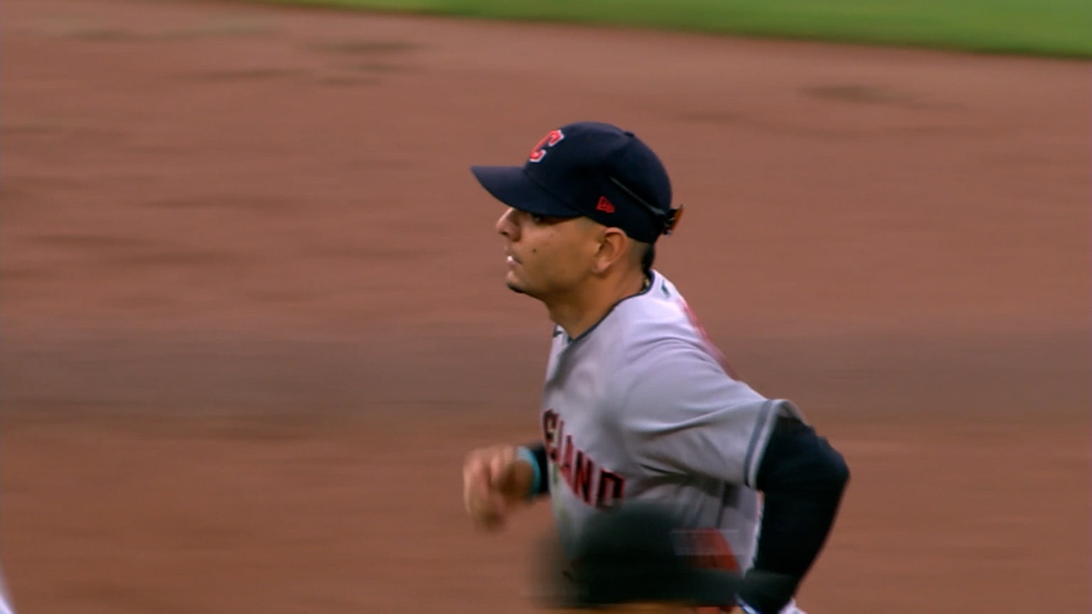 Andrés Giménez makes a diving play to end the 1st | 08/23/2022 | MLB.com