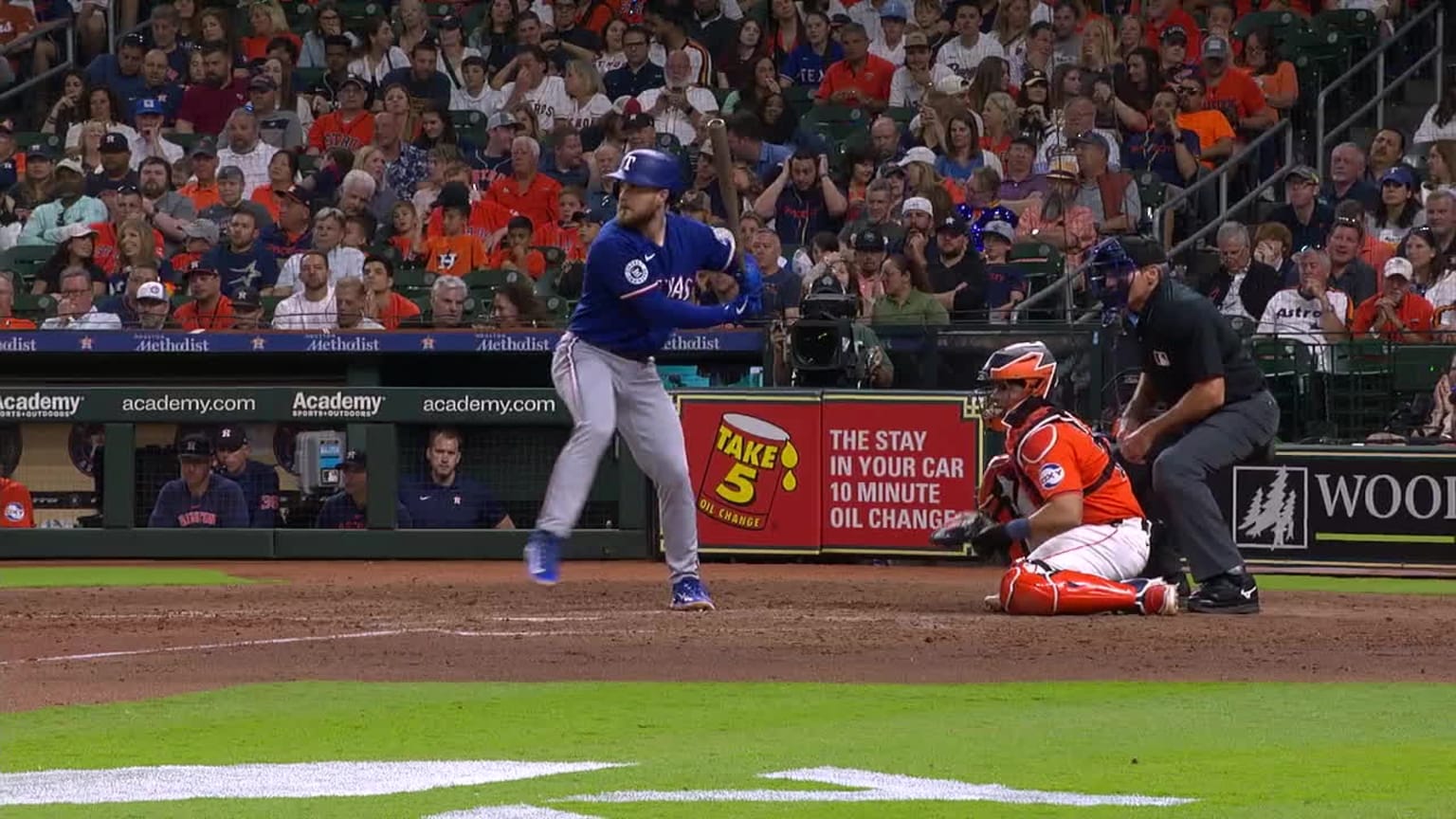 Jared Walsh's two-run single | 04/12/2024 | Texas Rangers