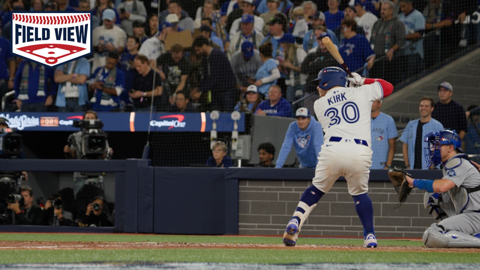 Field View: Alejandro Kirk's two-run home run | 10/24/2025 | MLB.com