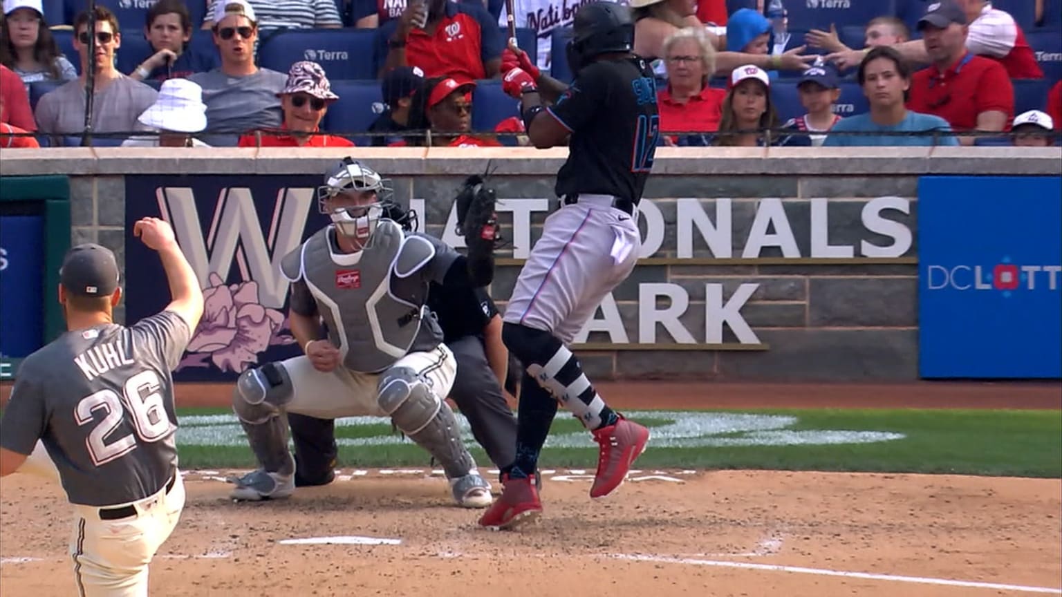 Jorge Soler drives in go-ahead run with a walk | 06/17/2023 | Miami Marlins