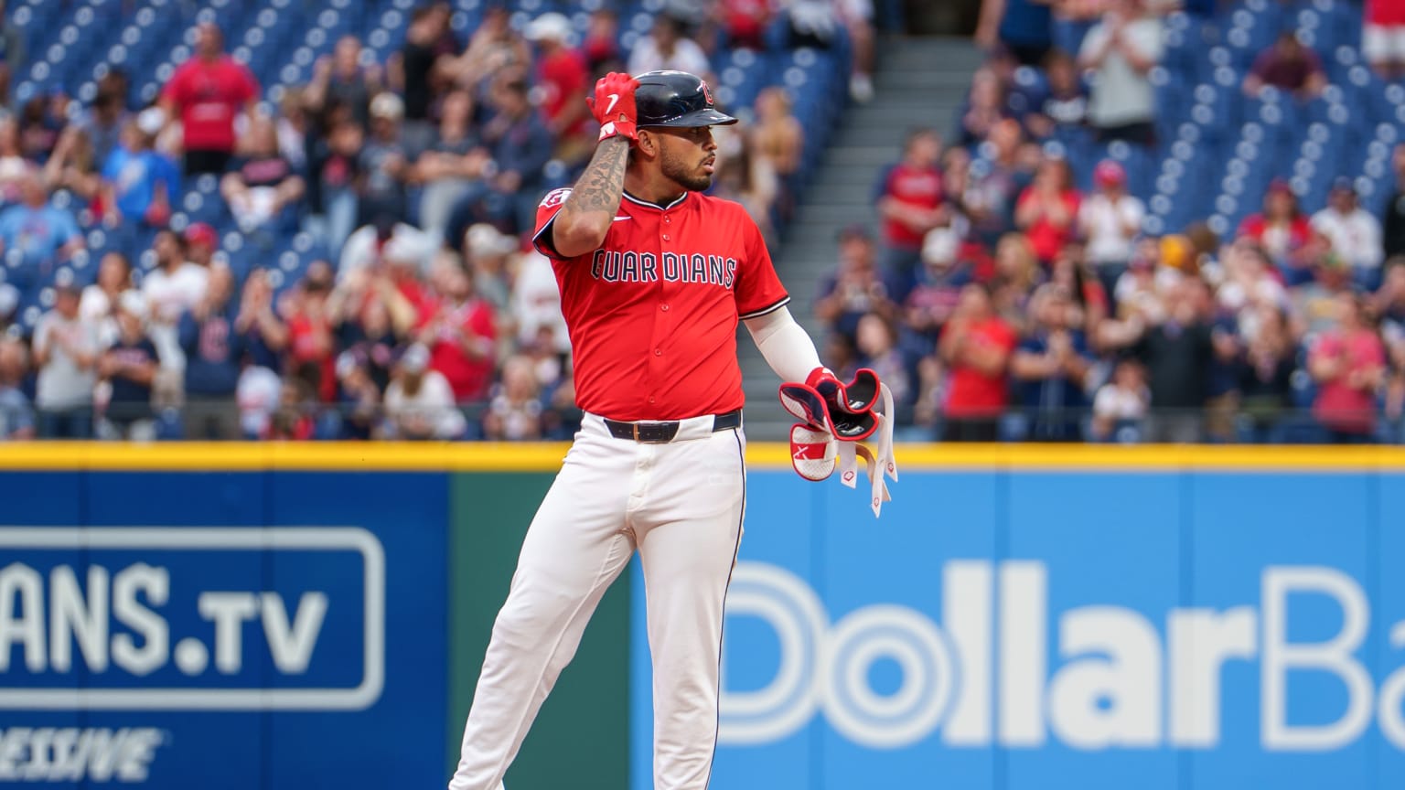Gabriel Arias' bases-clearing double | 05/12/2025 | Cleveland Guardians