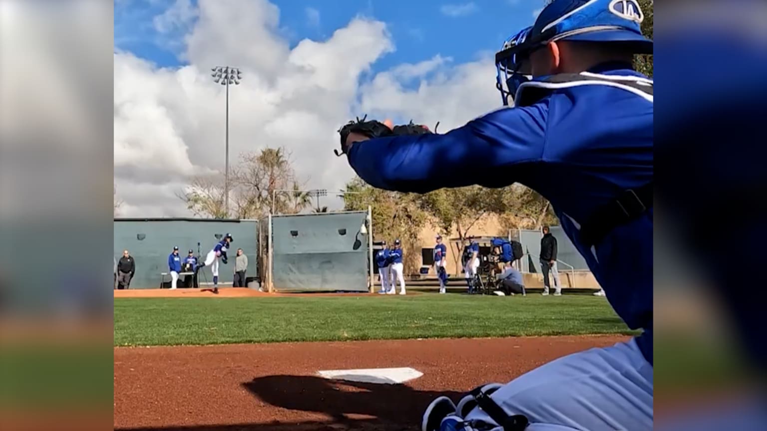 Tyler Glasnow throws bullpen session at Dodgers camp | 02/10/2024 | Los ...