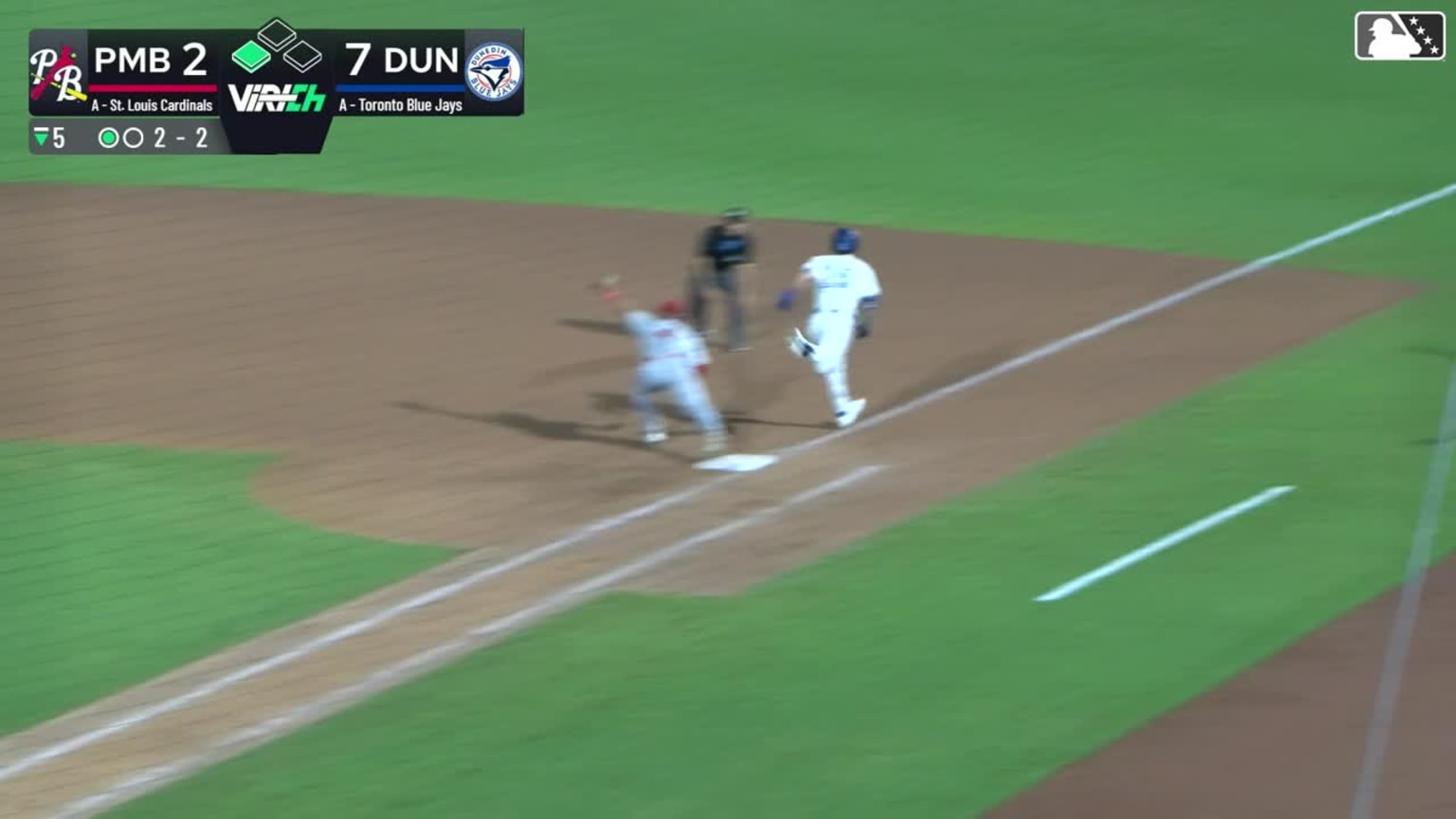 Jake Casey collects hit while dad on broadcast | 08/09/2025 | Toronto ...