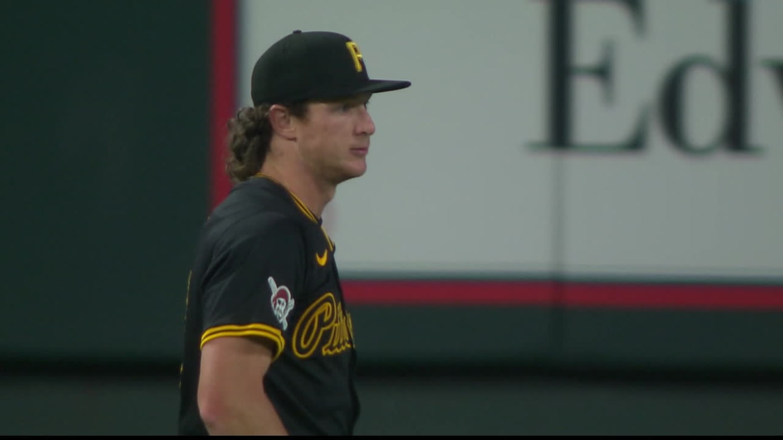 Billy Cook's slick sliding catch | 09/18/2024 | Pittsburgh Pirates